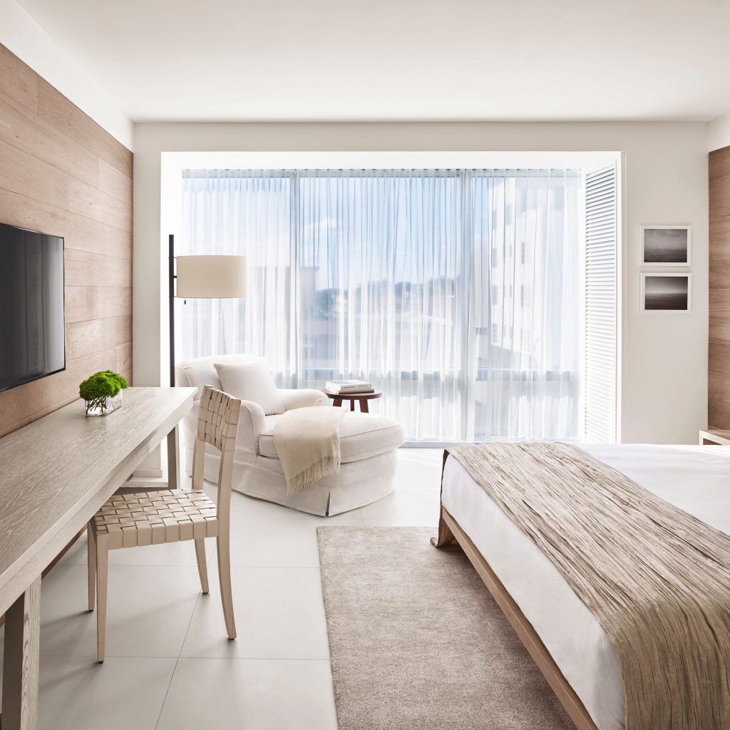 Circular Radiance: The Beauty and Elegance of the Circle Paper Lamp ...